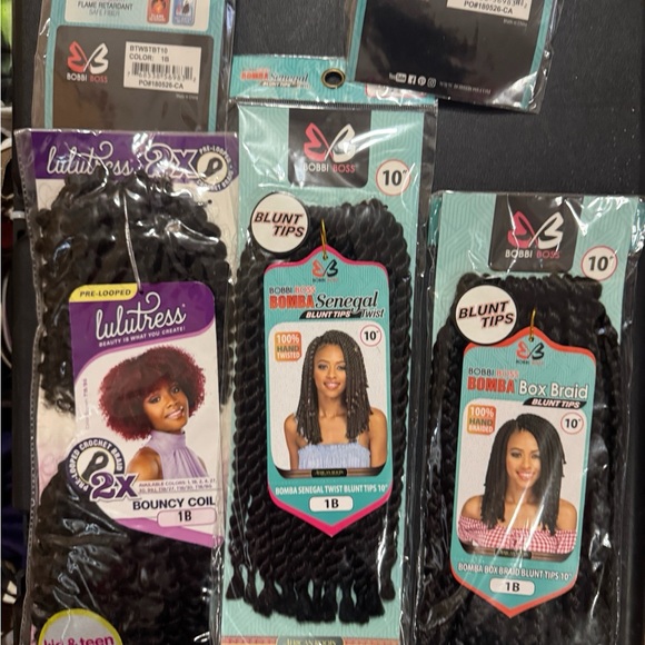 Bobbi Boss | Hair | Bobbi Boss Lulutress Braiding Hair Lot Bomba ...